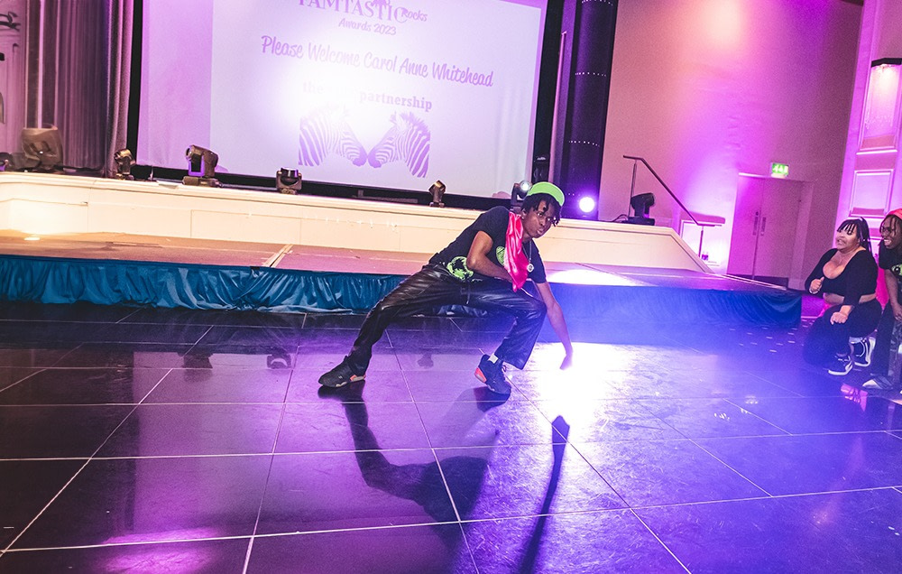 Acts & Performers For Corporate Evening Events - Eventurous