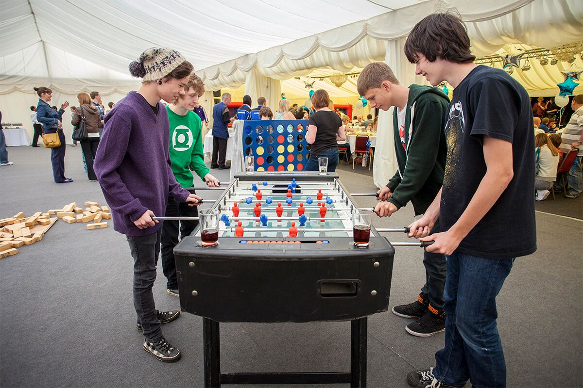 Corporate Family Fun Days | 15 Company Fun Day Ideas & Events - Eventurous